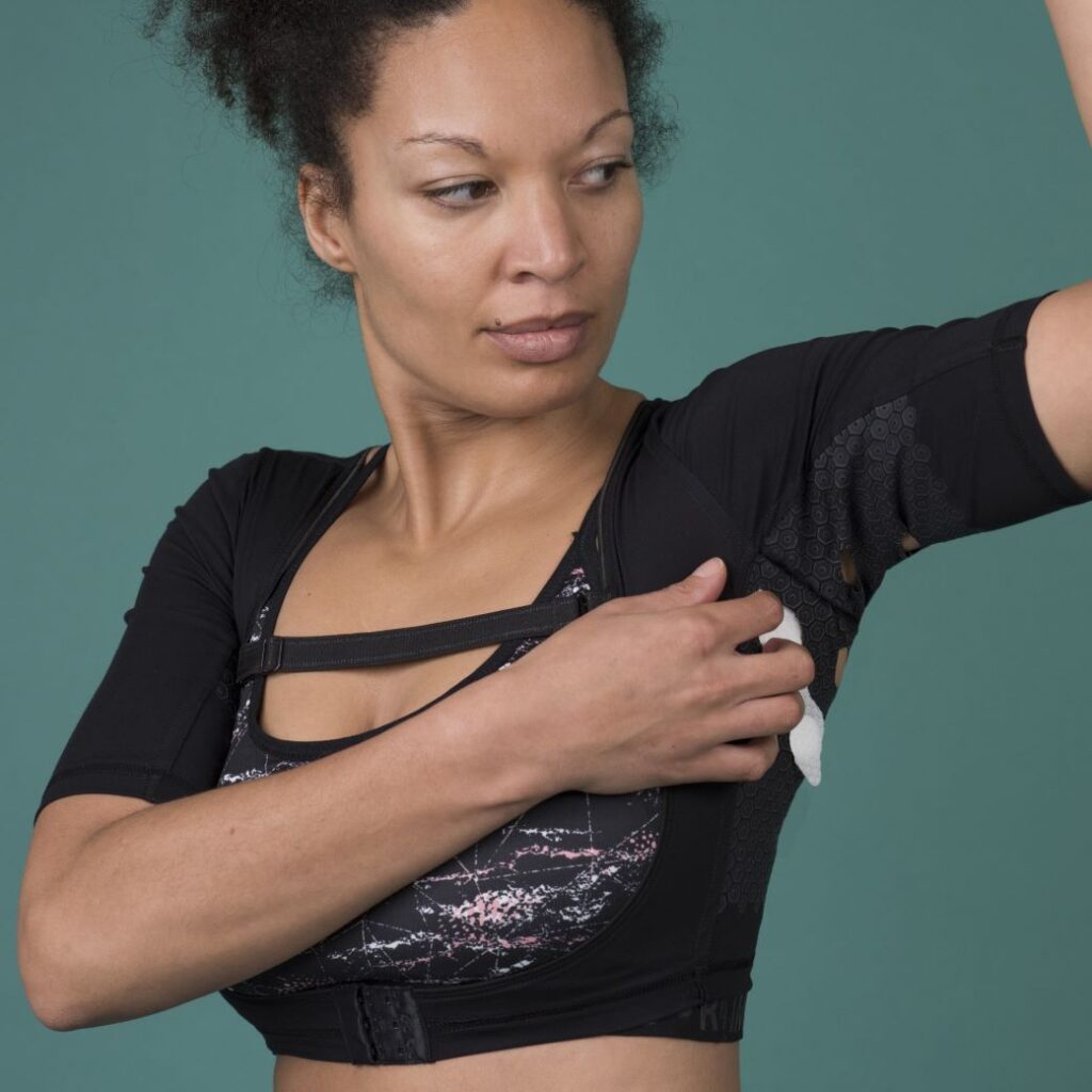 HS Wound Care Starter Pack - 1 Garment & 30 Large Dressings